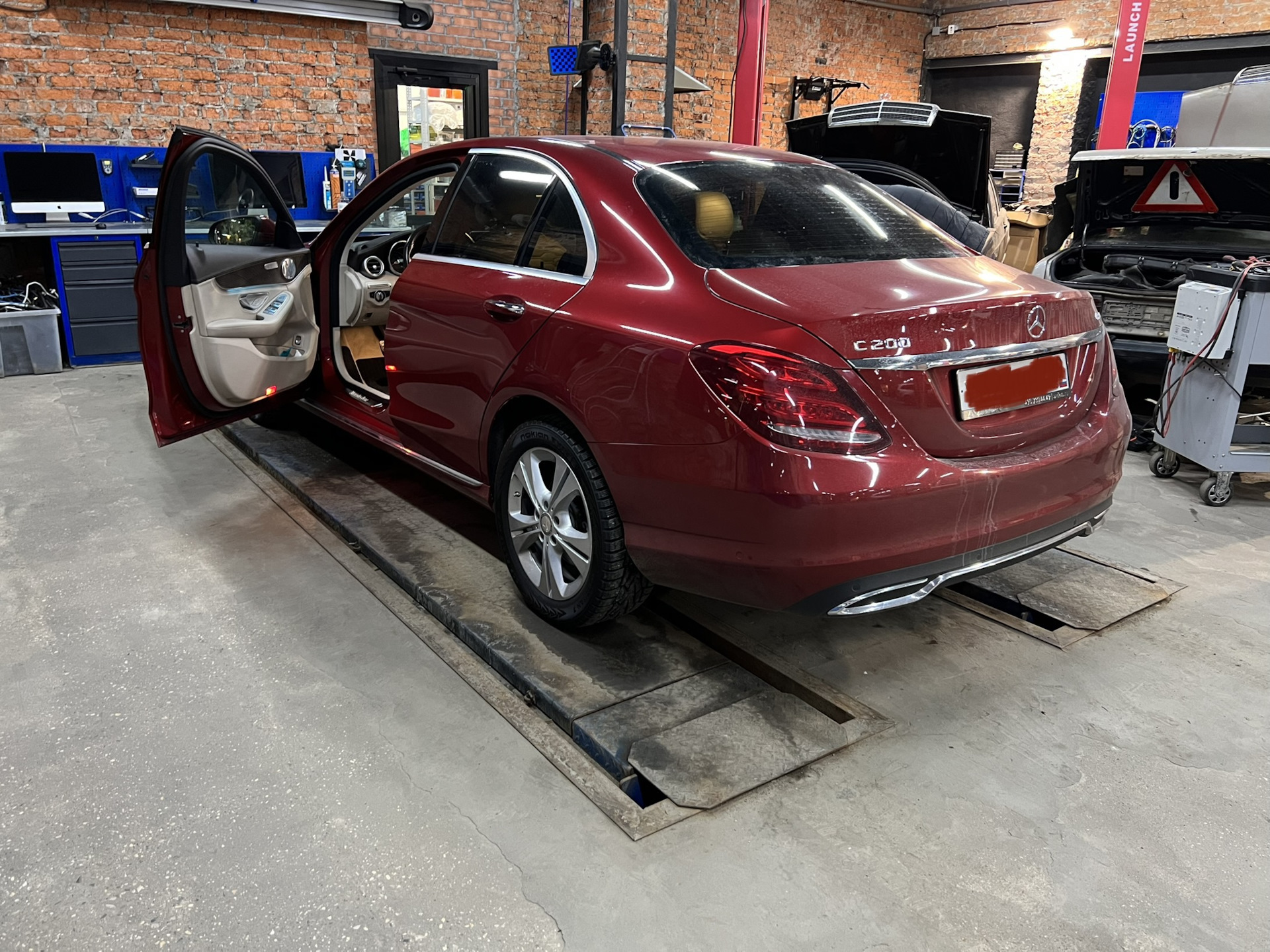 Замена подшипника промвала, замена топливных трубок, зимняя резина ...