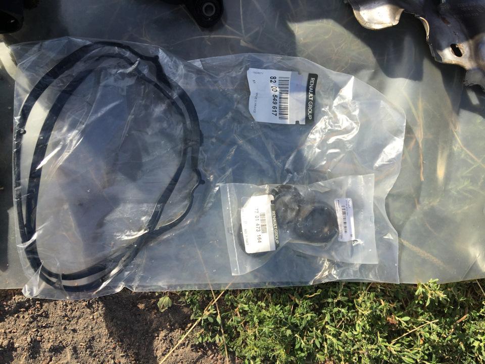 Замена радиатора, замена прокладки клапанной крышки. — Renault Clio III ...