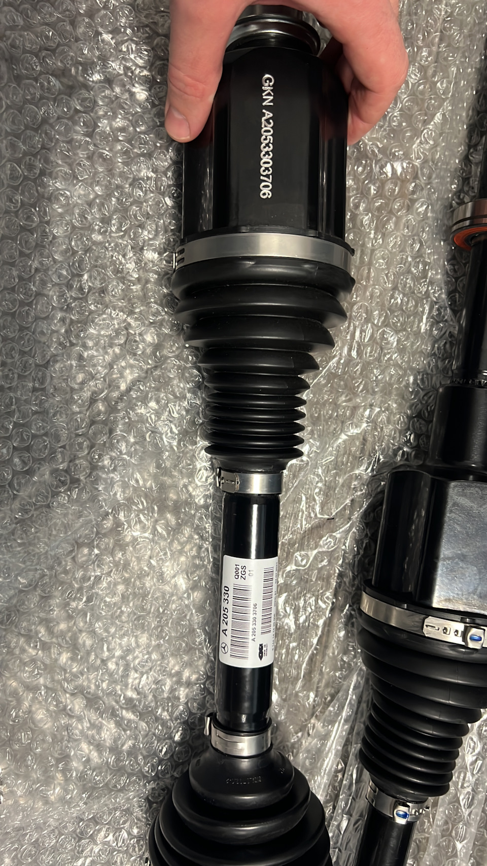 A2053303706 Привод Mercedes | Запчасти на DRIVE2