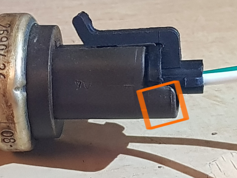 Вентилятор отопителя, сигнал звуковой, воздушные фильтра — Renault ...