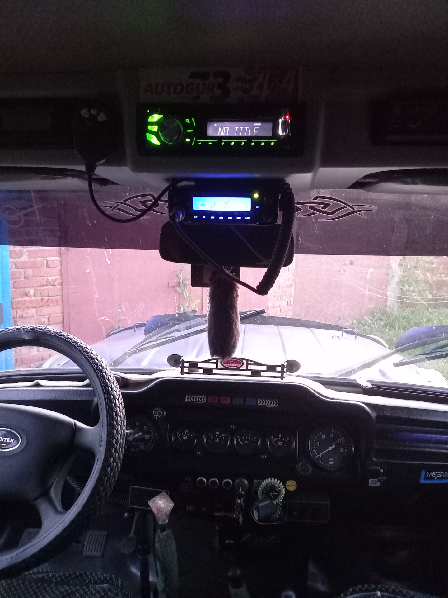 Установка радиостанции MegaJet MJ-600 PLUS + антенна Optim CB-27. — УАЗ 31514, 2,5 л, 1998 года ...