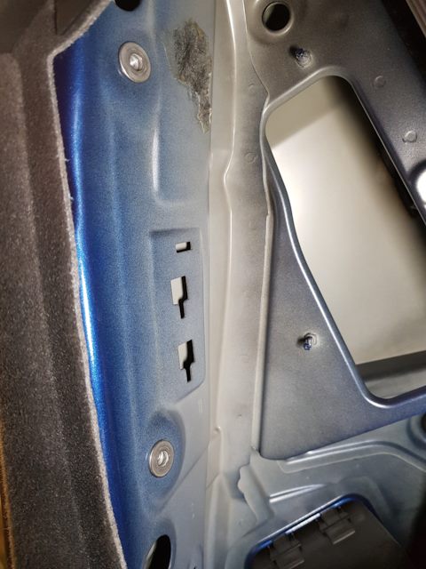 N90817302 Гайка, глухая неподв VAG | Запчасти на DRIVE2