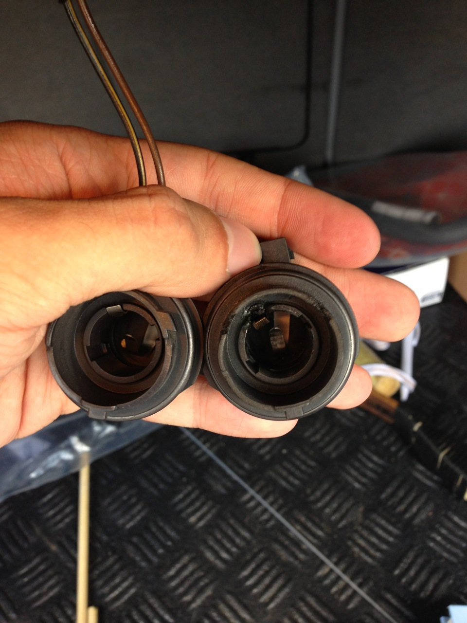 Стоп сигнал на заднем стекле — BMW 5 series (E39), 2,5 л, 1998 года ...