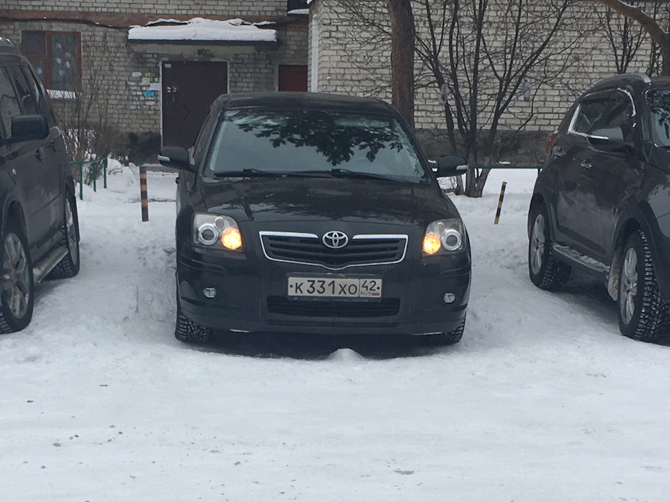 ДХО из дальнего света. — Toyota Avensis II, 1,8 л, 2008 года | своими ...