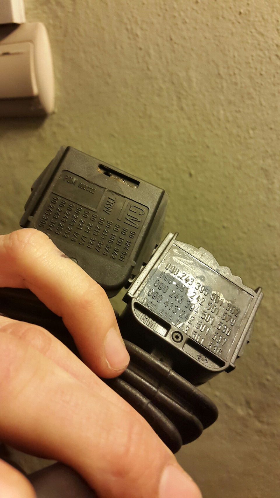 90196375 выключатель стоп сигнала GM | Запчасти на DRIVE2