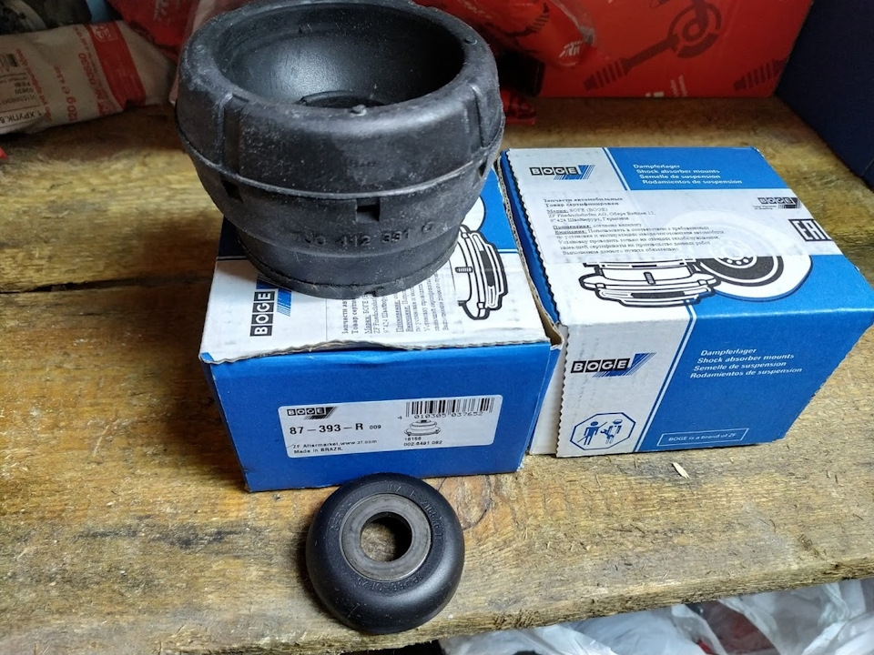 Подвеска. Передние стойки — Volkswagen Golf Mk4, 1,4 л, 2002 года ...