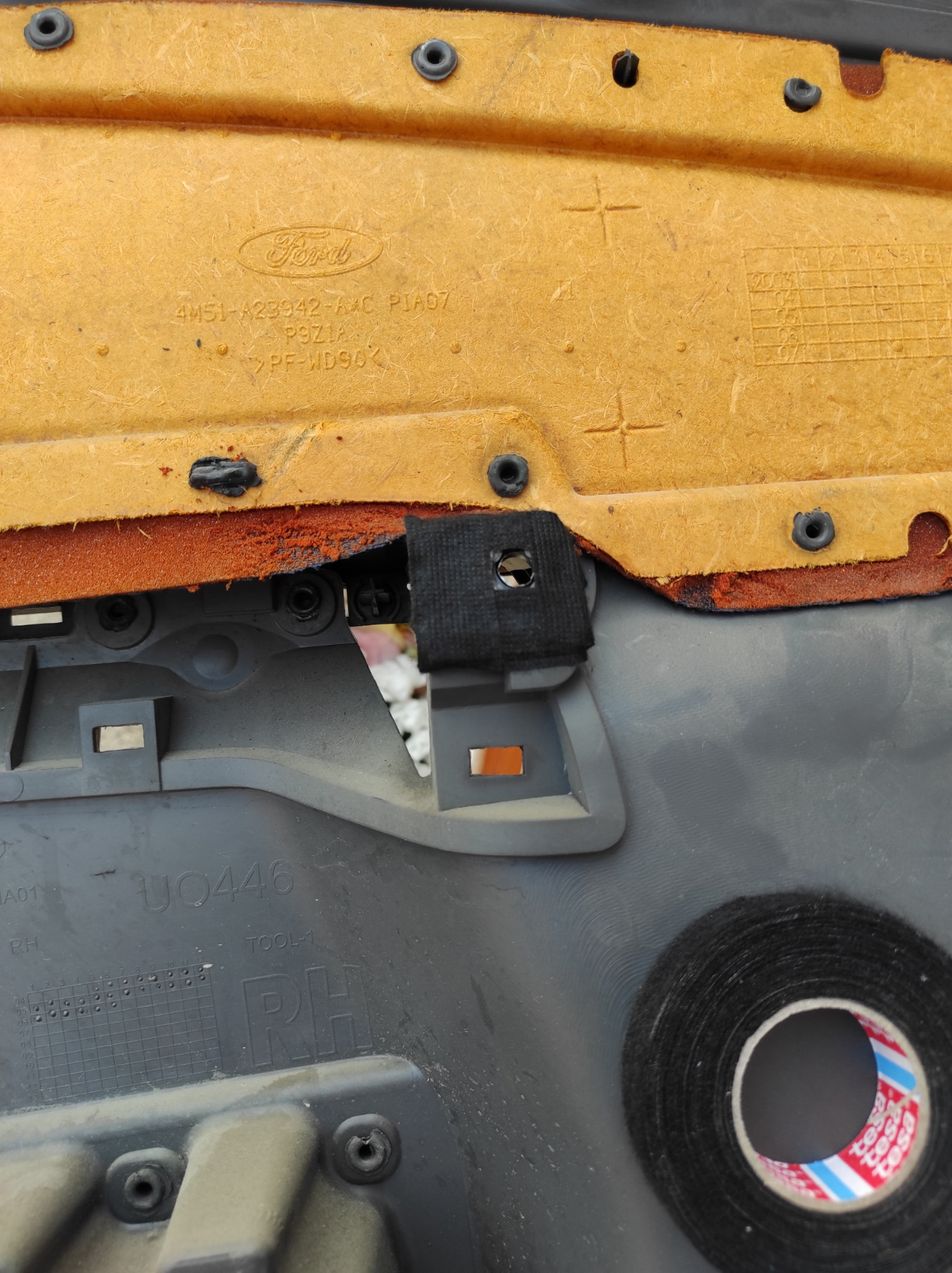 Клипси, door card clips plus Tesa tape — Ford Focus II Hatchback, 1,8 л ...