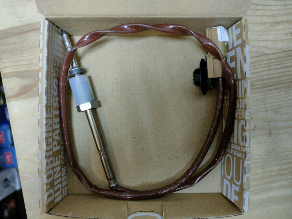 Датчик температуры выхлопных газов 1,5 dci 226408209R на Renault Grand ...