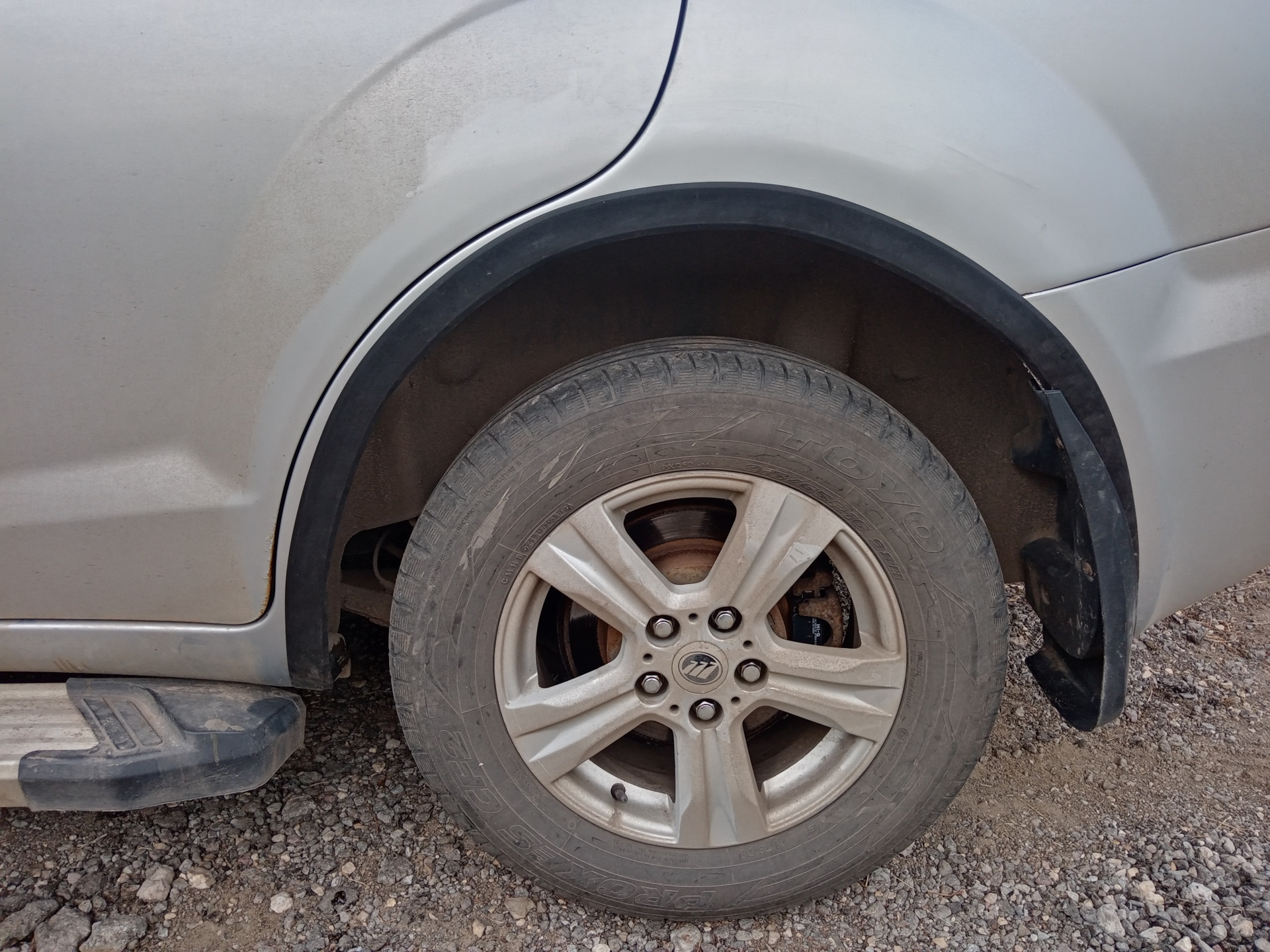 Защитные накладки на колесные арки. — Lifan X60, 1,8 л, 2013 года ...