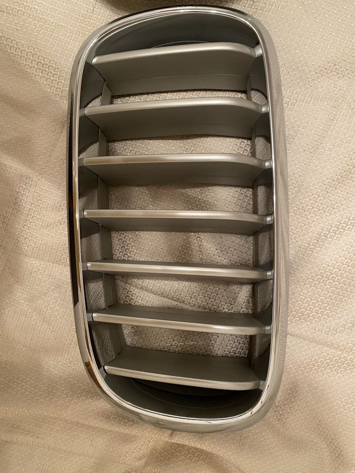 51117303108 Декоративная решетка П Пд BMW | Запчасти на DRIVE2