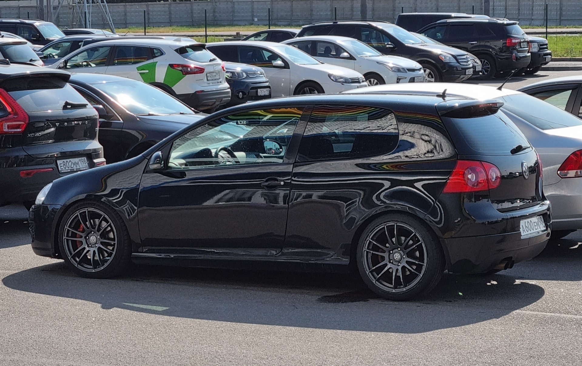 Заезды с amg stage 2 c43 и gla45 neverstop — Volkswagen Golf GTI Mk5, 2 л, 2007 года | покатушки ...