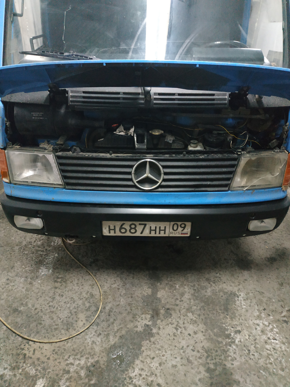 Приехал бампер — Mercedes-Benz MB100, 2,4 л, 1992 года | своими руками ...