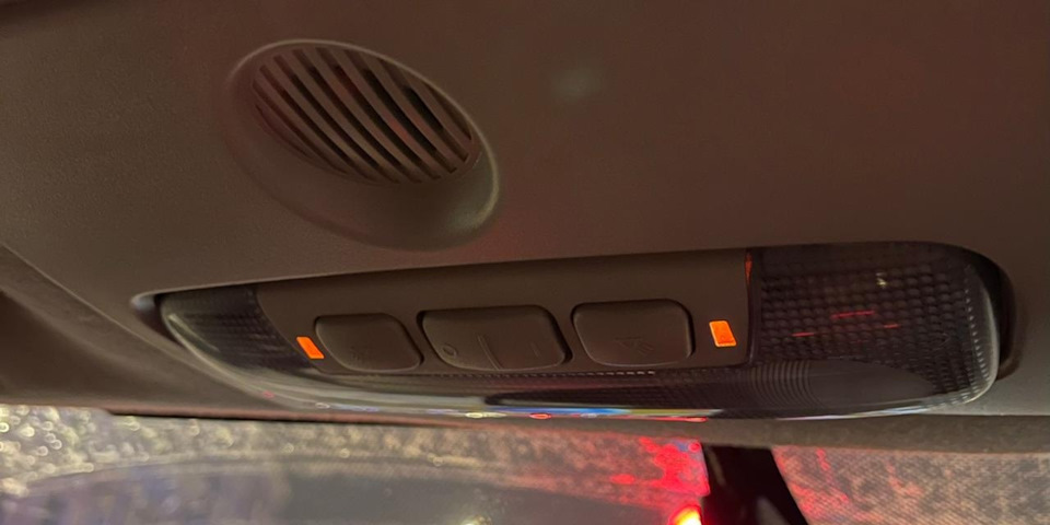 Жду мента с "отдела", да будет приговор — Ford Focus Sedan II, 1,8 л ...