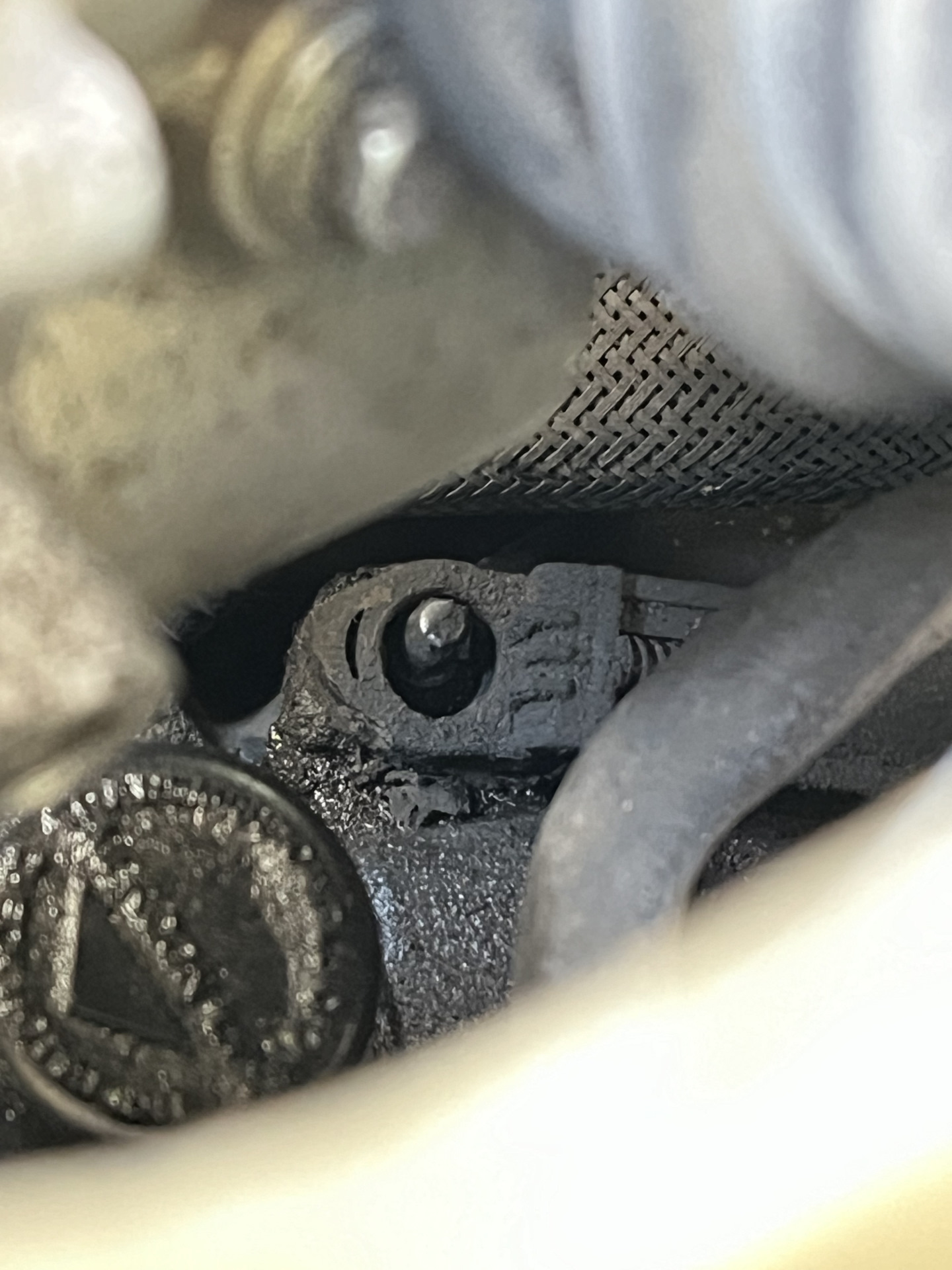 Развалилась втулка троса акпп — Ford Mondeo V, 2,5 л, 2015 года ...