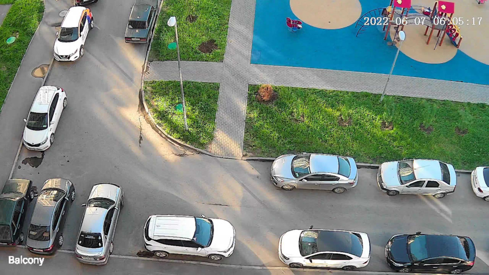 Камера наружного наблюдения за автомобилем. — Nissan Almera II (N16), 1 ...