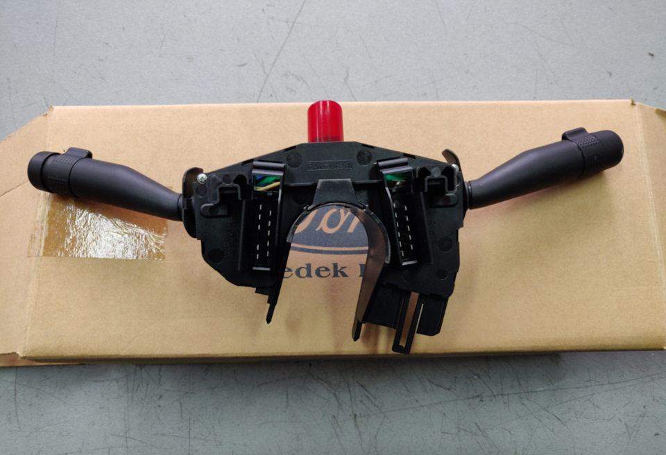 Оригинальный весенний отчет 2021 — Ford Escort Mk5, 2 л, 1992 года ...