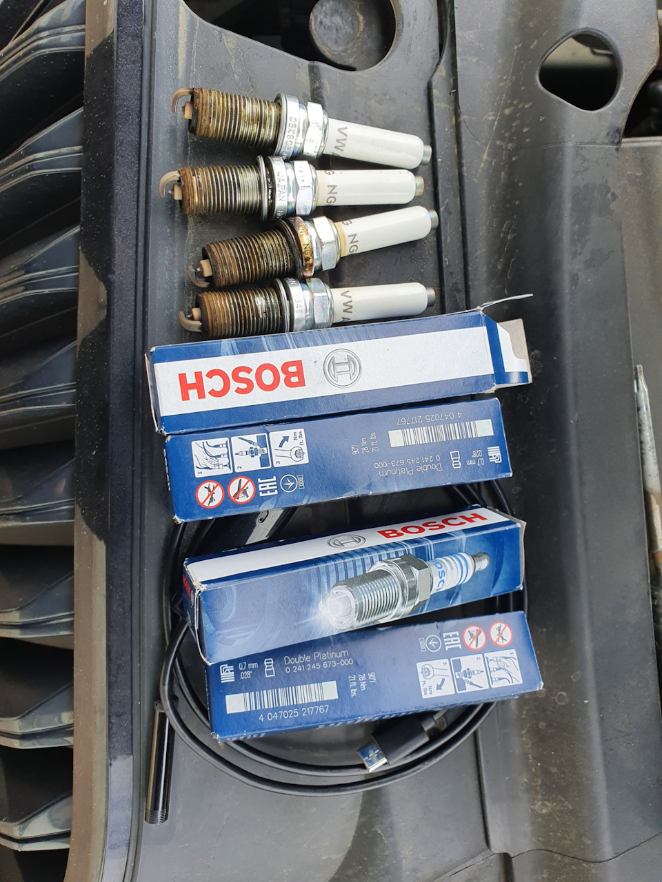 0241245673 Свеча зажигания BOSCH | Запчасти на DRIVE2