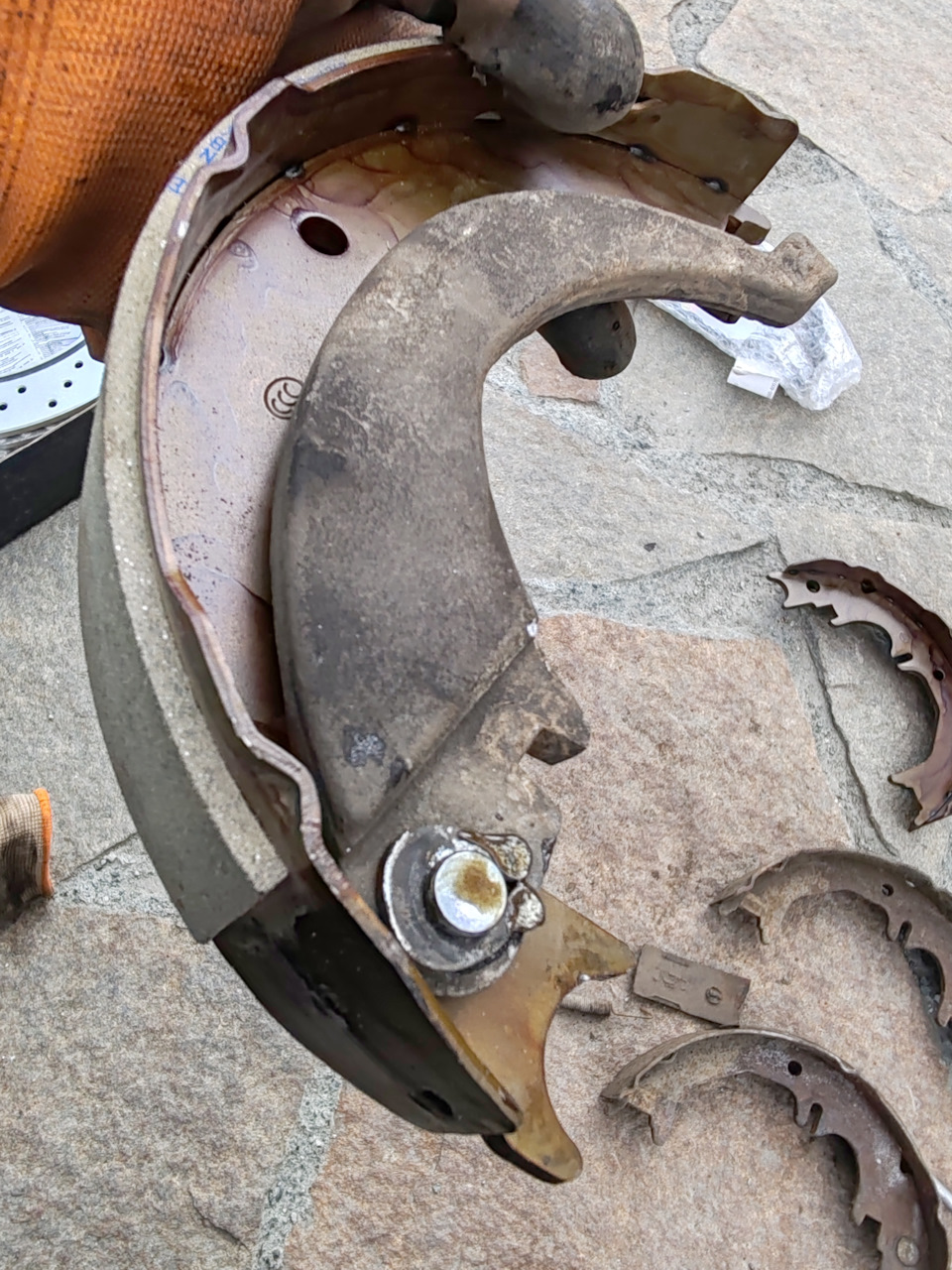 Диски, колодки, ручник — Toyota Land Cruiser Prado 120-series, 4 л ...