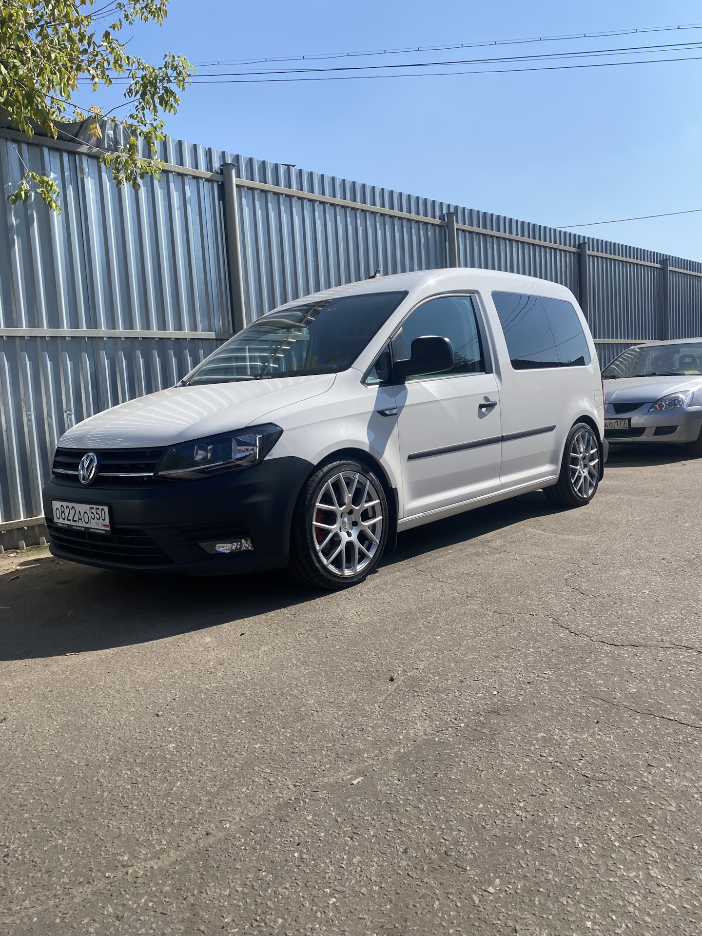 Добро пожаловать в семью! — Volkswagen Caddy (4G), 1,6 л, 2019 года ...