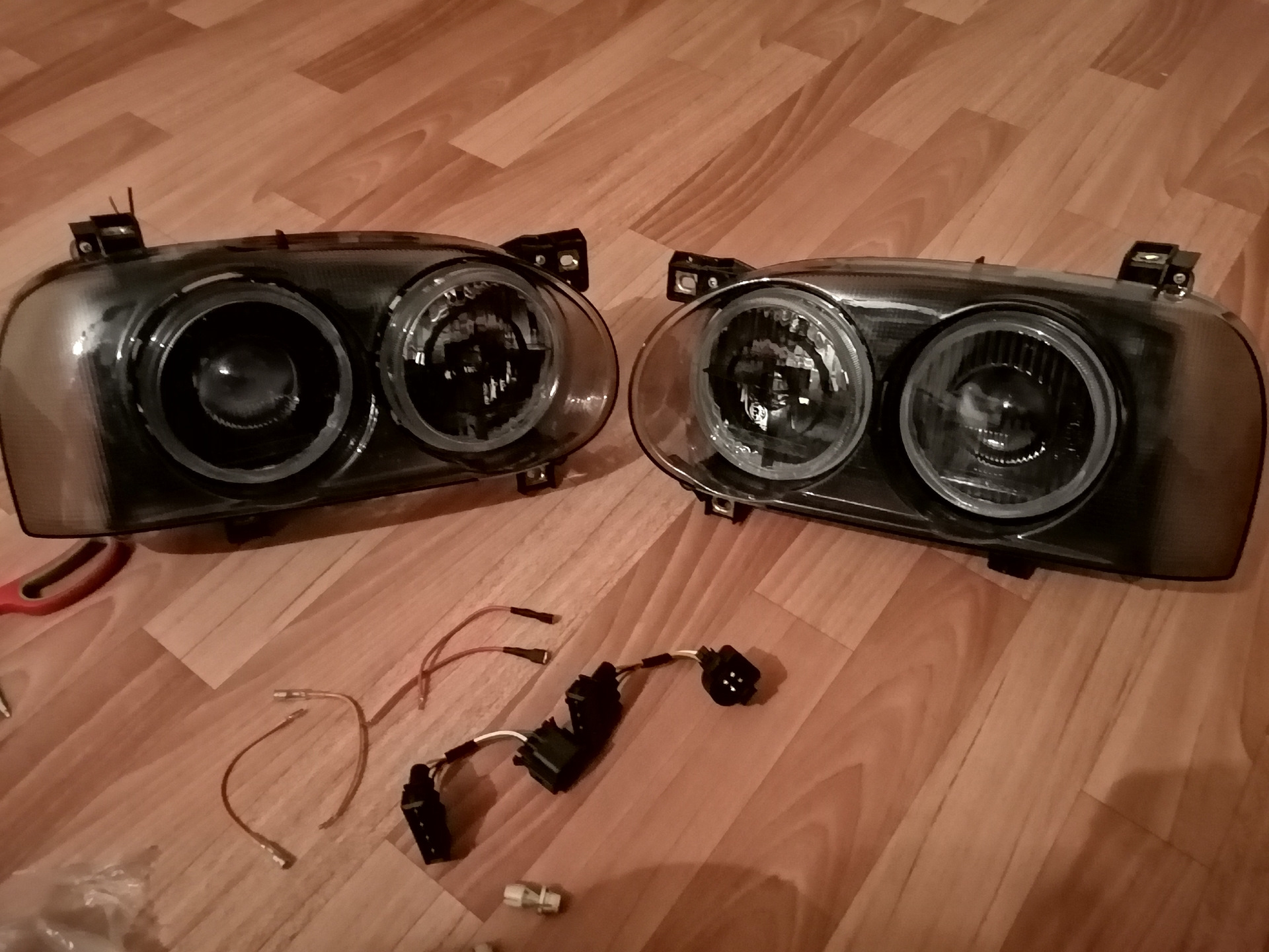 TYC Dual Round — Volkswagen Golf Mk3, 1,6 л, 1995 года | стайлинг | DRIVE2