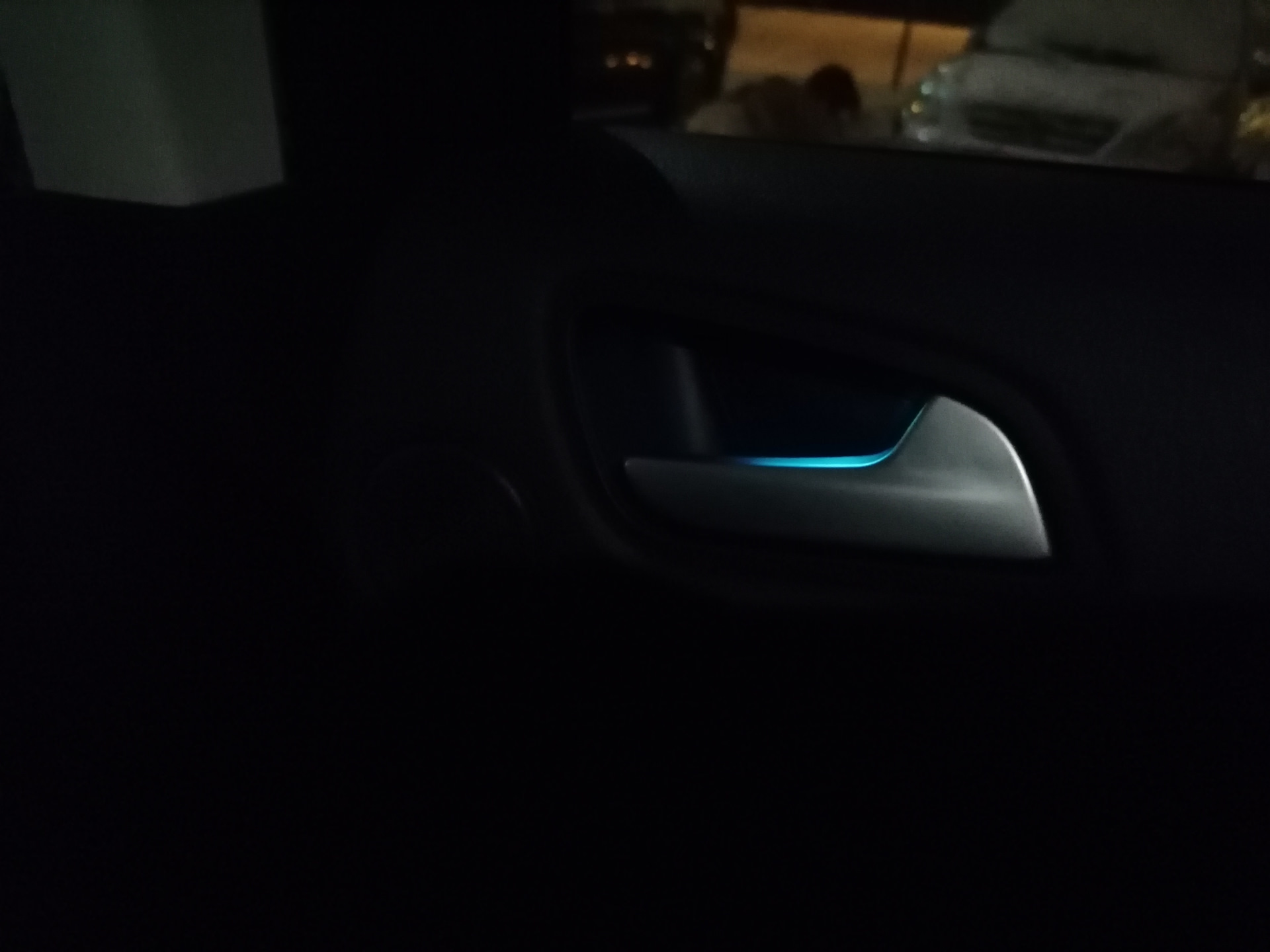 Куга 2 с Ambient light — доработка новогодней гирлянды — Ford Kuga (2G ...