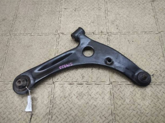 Ищу Рычаги Mitsubishi Colt, возможно кто-то продает комплект ...