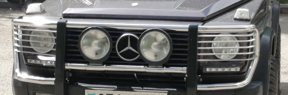Новые фары про запас. — Mercedes-Benz G-Class (W463 1G), 3 л, 1992 года ...