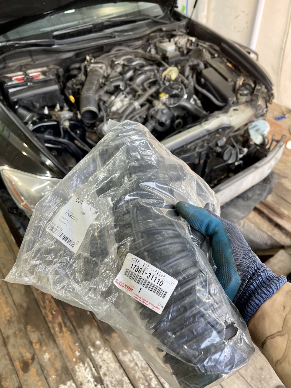 1788131110 патрубок впускной TOYOTA LEXUS | Запчасти на DRIVE2