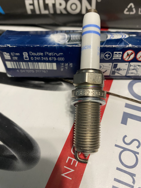 0241245673 Свеча зажигания BOSCH | Запчасти на DRIVE2