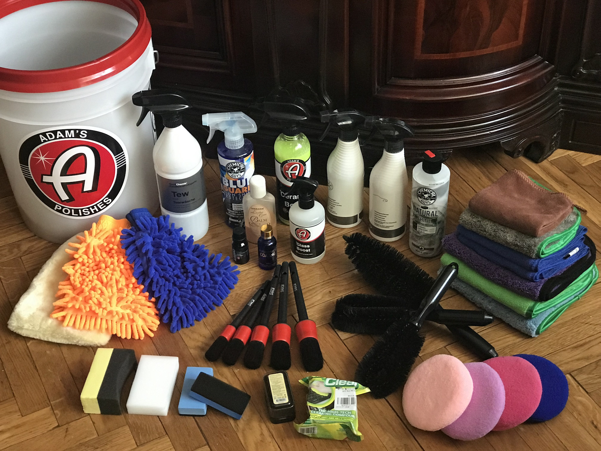 Beauty SET. Воски, силант, глейз, клинеры, пропитки, очистители и много другого))) — BMW 7 ...