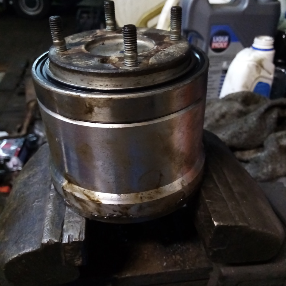 #15 Подшипник муфты + сальники — Toyota RAV4 (III), 2 л, 2008 года ...