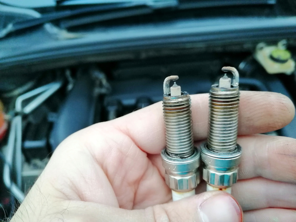 Новые Свечи Bosch 0242135518 — Peugeot 408 (1G), 1,6 л, 2012 года ...