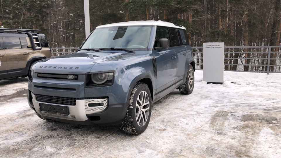 Кто то мне обещал чехол на запаску))) — Land Rover Defender (L663), 2 л ...