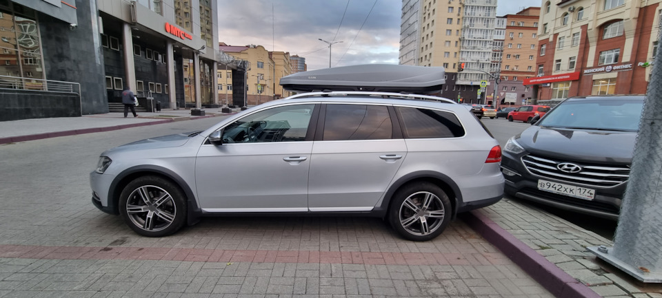Багажник на крышу — Volkswagen Passat Alltrack (B7), 2 л, 2013 года ...