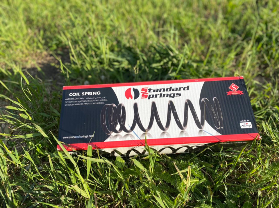 Замена задних пружин Standard Springs — Hyundai Solaris (1G), 1,6 л ...