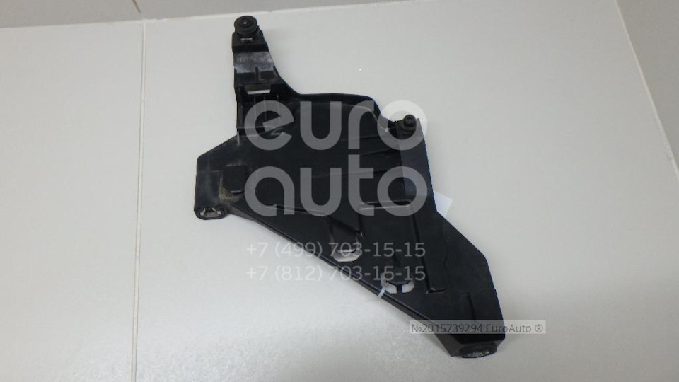 8R0941454A Кронштейн крепления фары VAG | Запчасти на DRIVE2