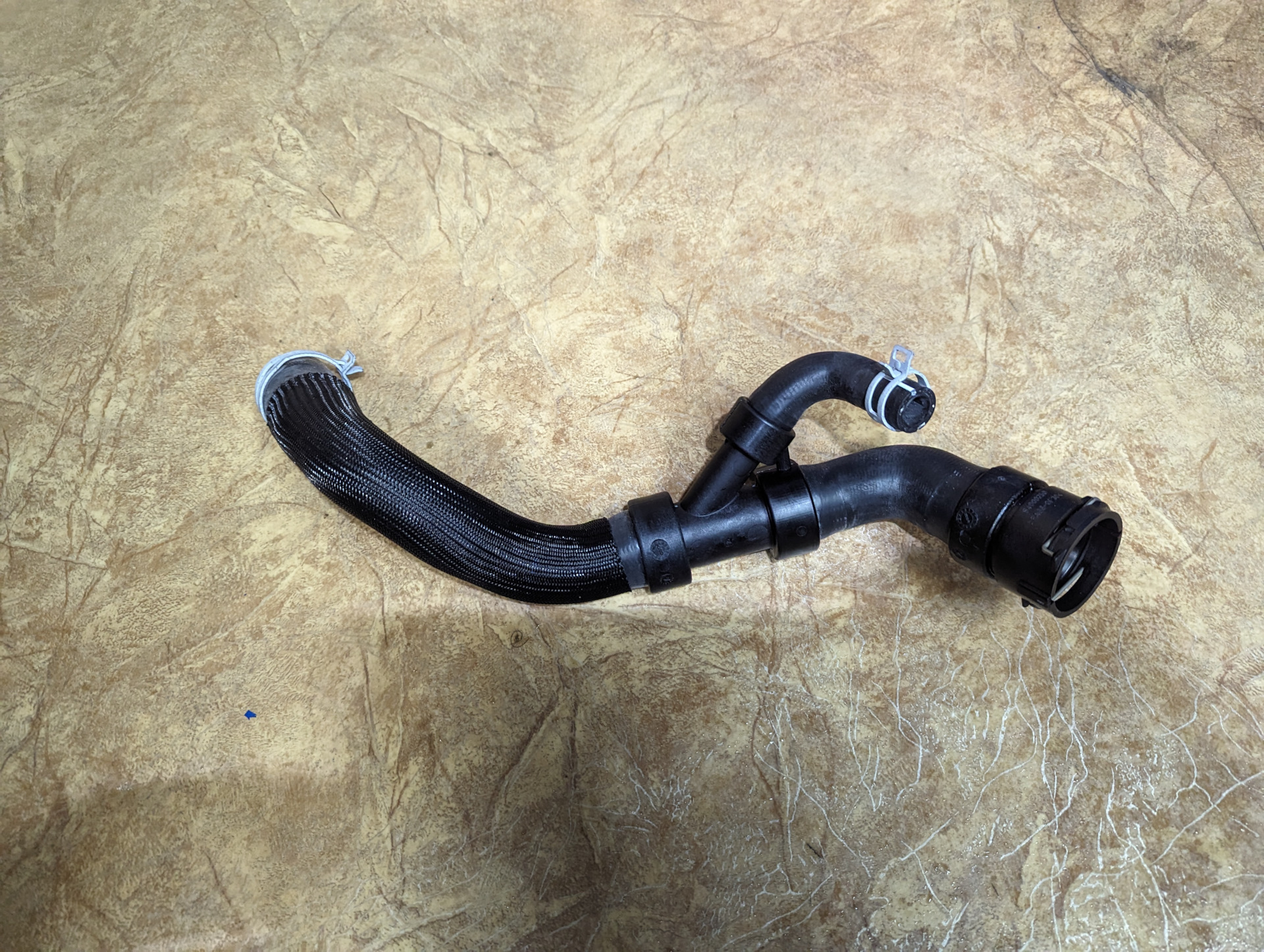 Полное удаление ЕГР и замена прокладок клапанной крышки — Land Rover ...