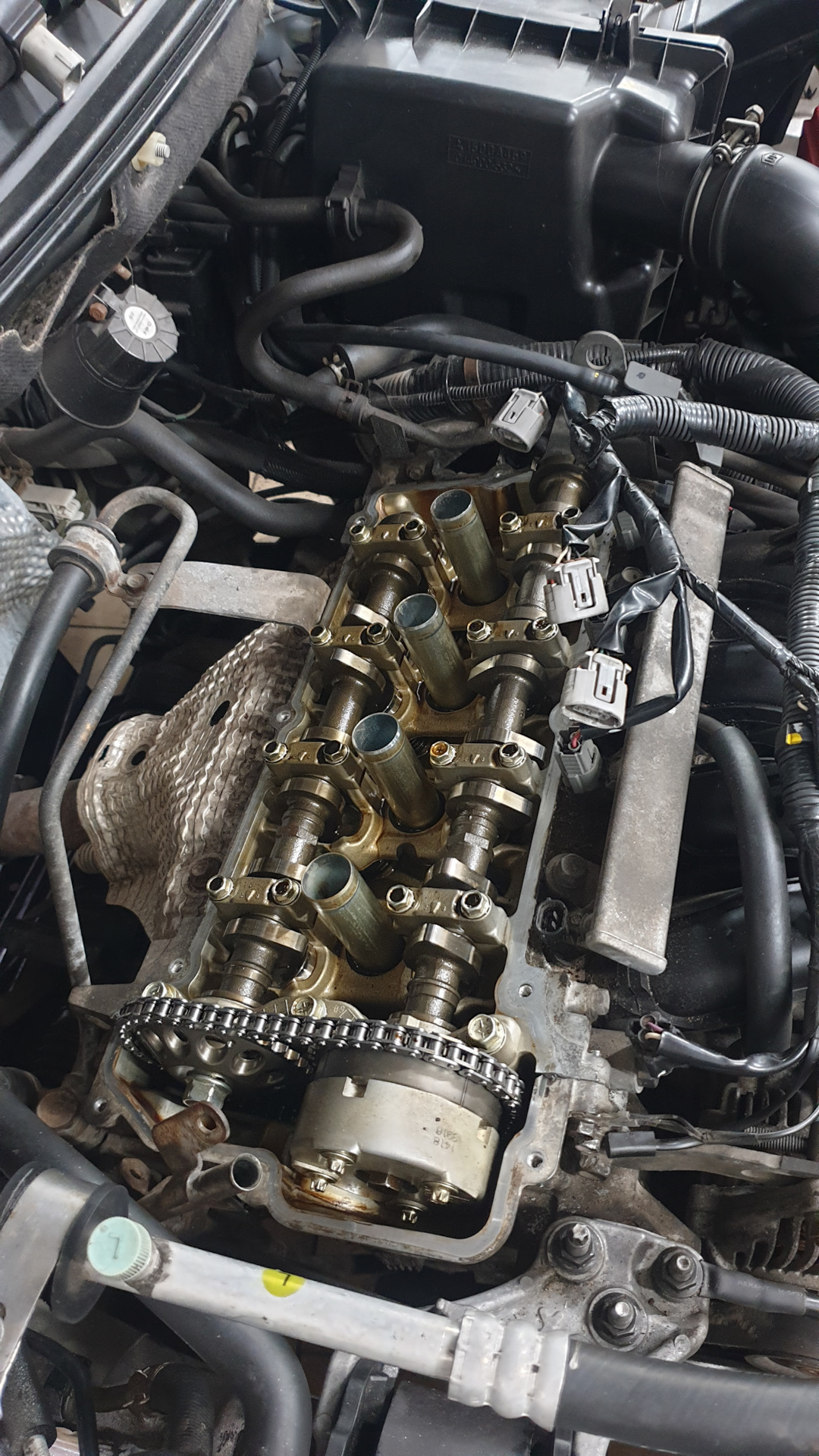 Замена цепи ГРМ, натяжителя и успокоителей — Mitsubishi Lancer X, 2 л ...