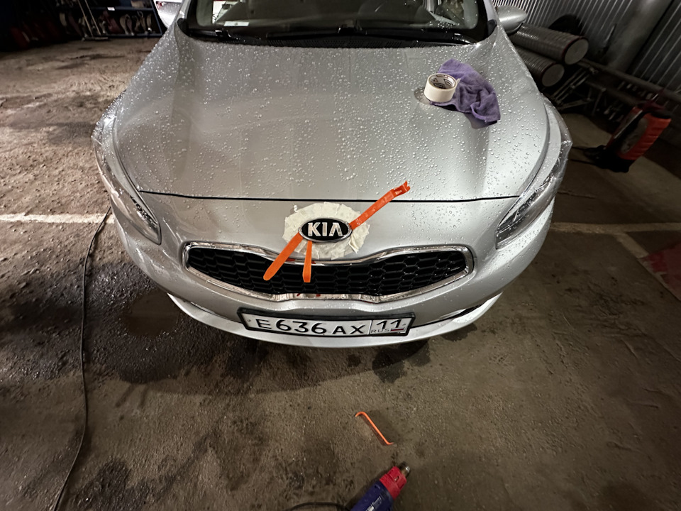 Замена значков — KIA Ceed (2G), 1,6 л, 2014 года | стайлинг | DRIVE2