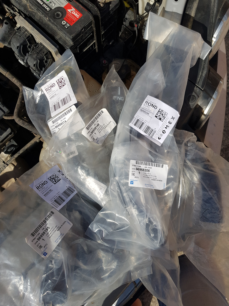 96958195 Комплект шлангов радиатора (2 шт.) GM | Запчасти на DRIVE2