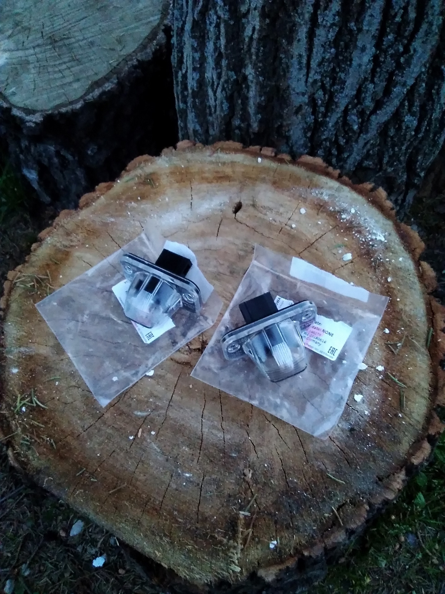 Подсветка номера — Volkswagen Transporter T4, 1,9 л, 2001 года | своими ...