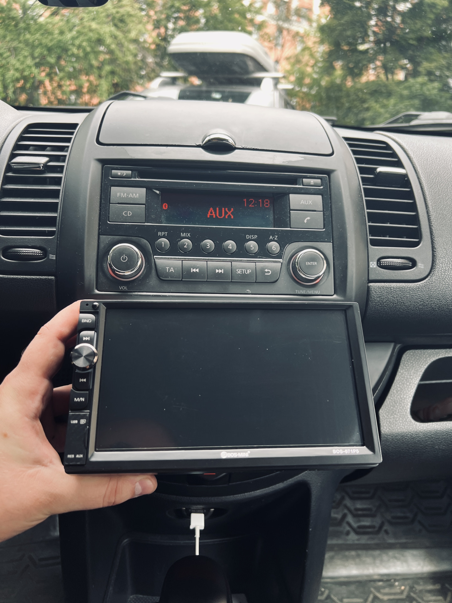 Установка 2Din магнитолы BOS-MINI BOS 671P5 — Nissan Note (1G), 1,6 л ...
