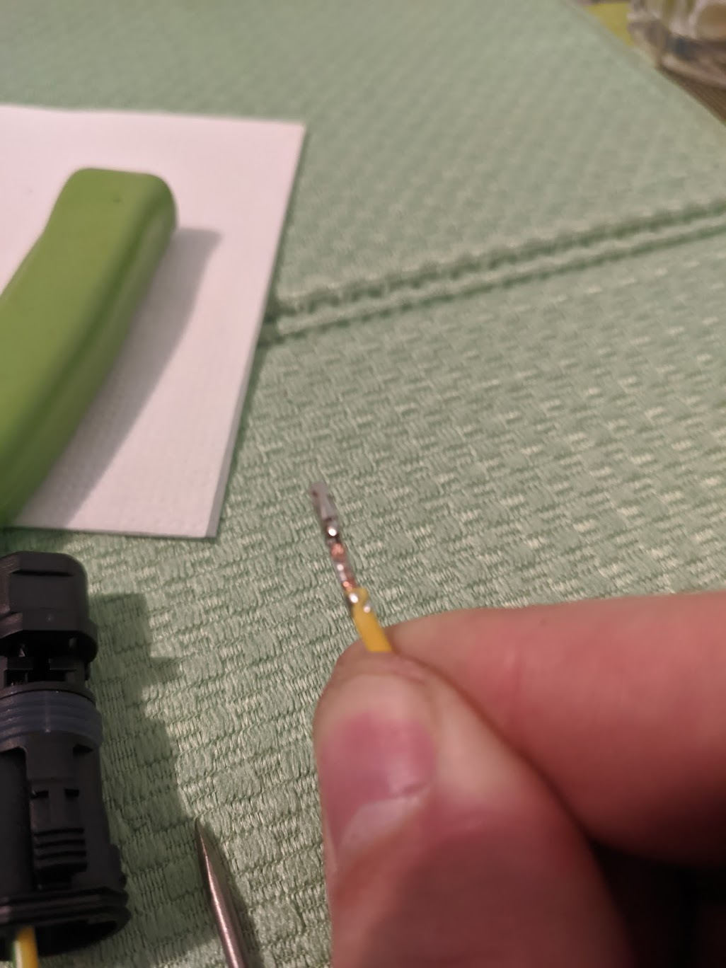 Замена разъема датчика abs и износа тормозных колодок — BMW X5 (E53), 3 ...