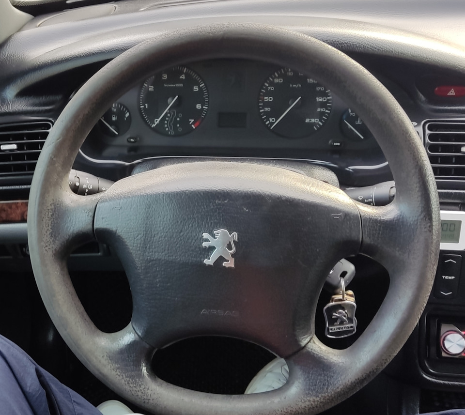 освежил руль — Peugeot 406, 2 л, 2002 года | стайлинг | DRIVE2