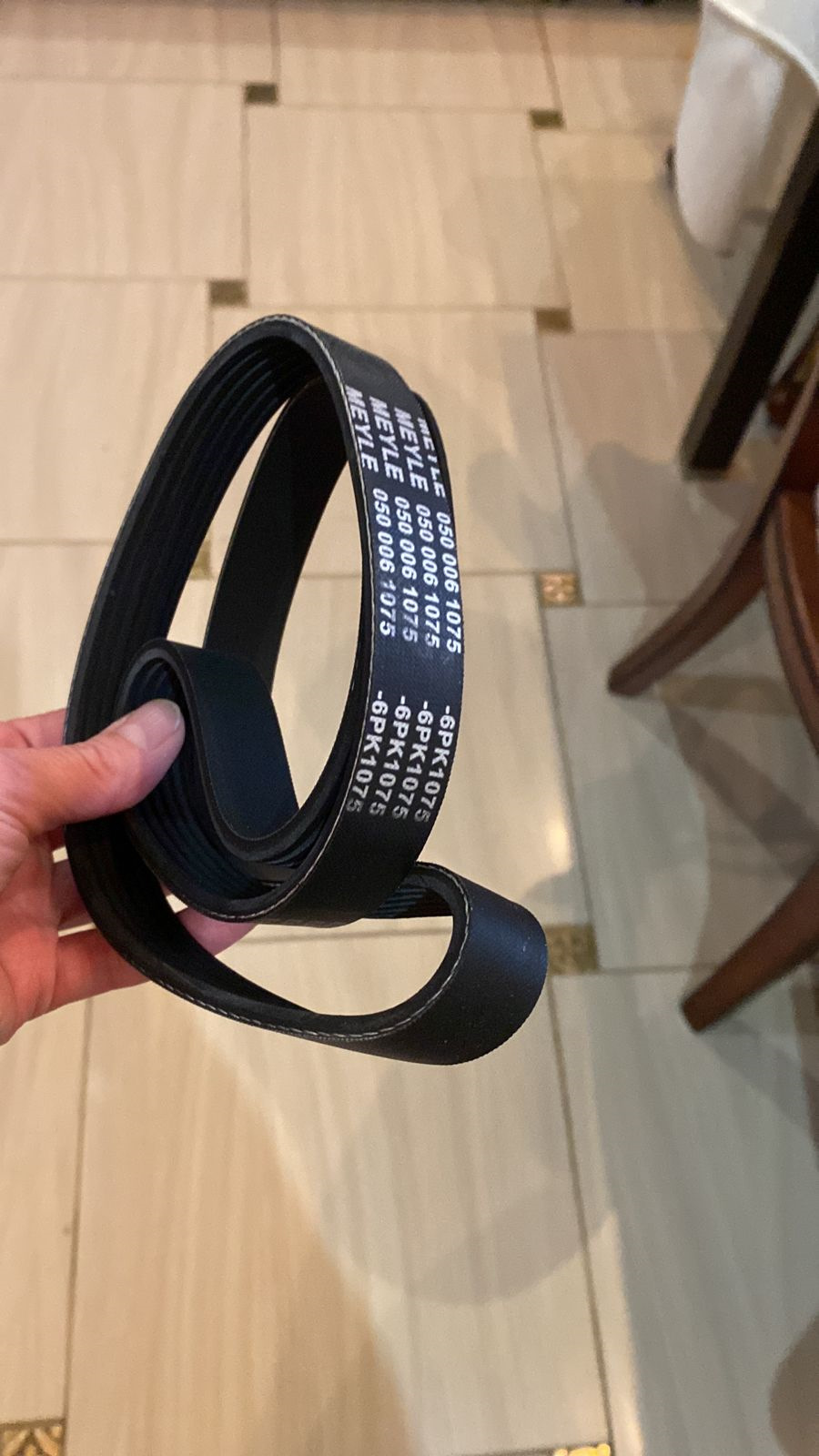 Замена ремня навесного оборудования на MEYLE 6PK1075 Renault Symbol 1.4 ...