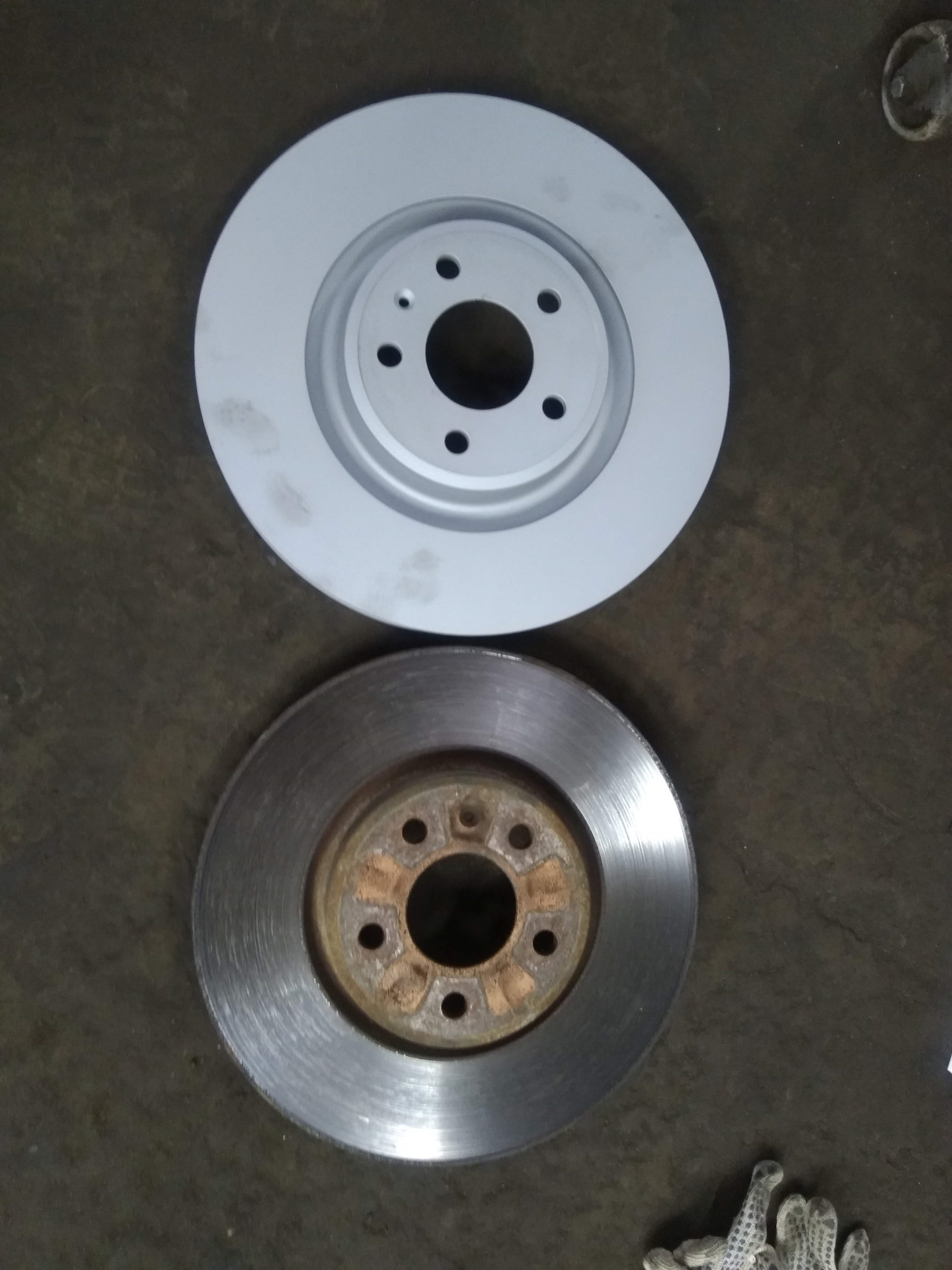 Передние тормоза 345 и подушки ДВС — Audi A5 Sportback (1G), 2 л, 2013 ...