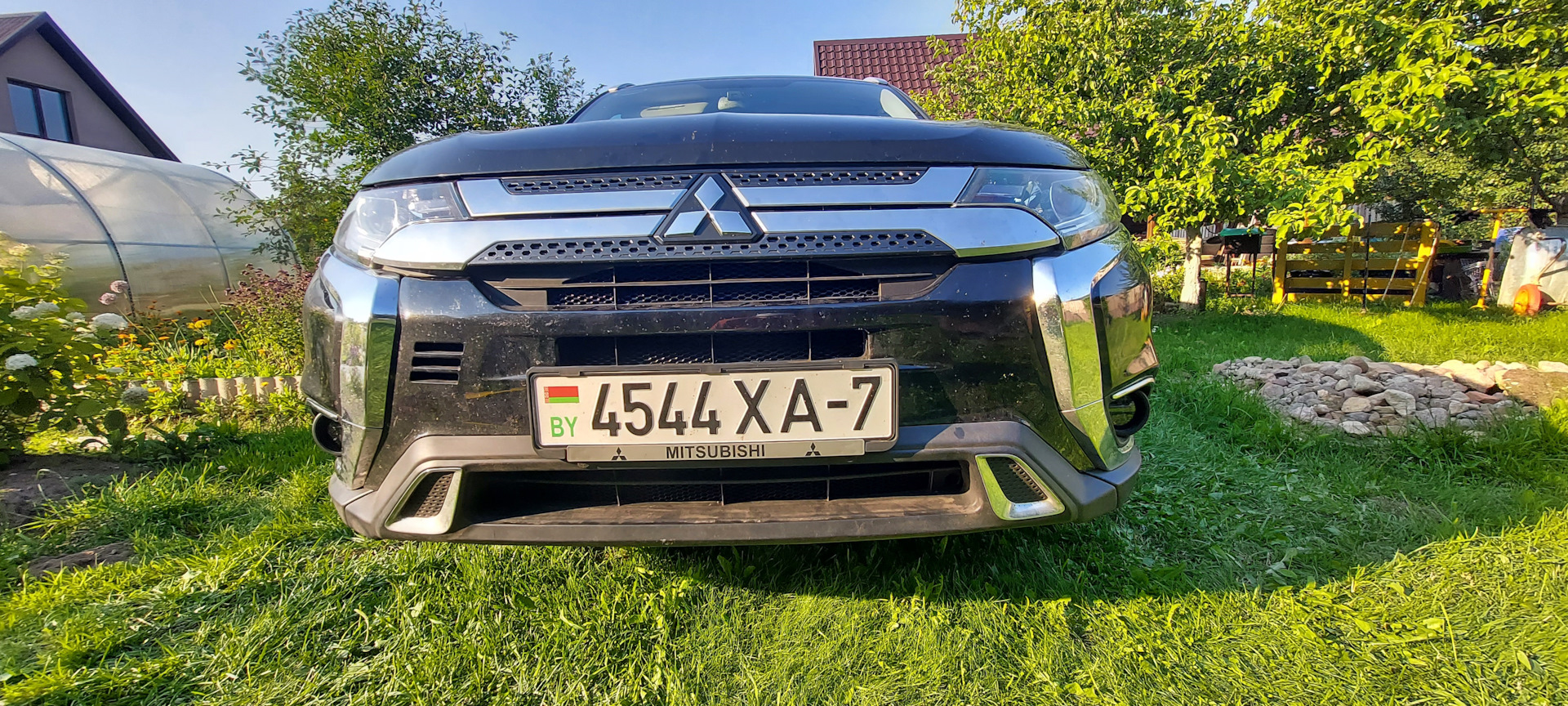 №15. Ремонт после ремонта. Сетка в бампер. Гудки. Туманки. — Mitsubishi ...