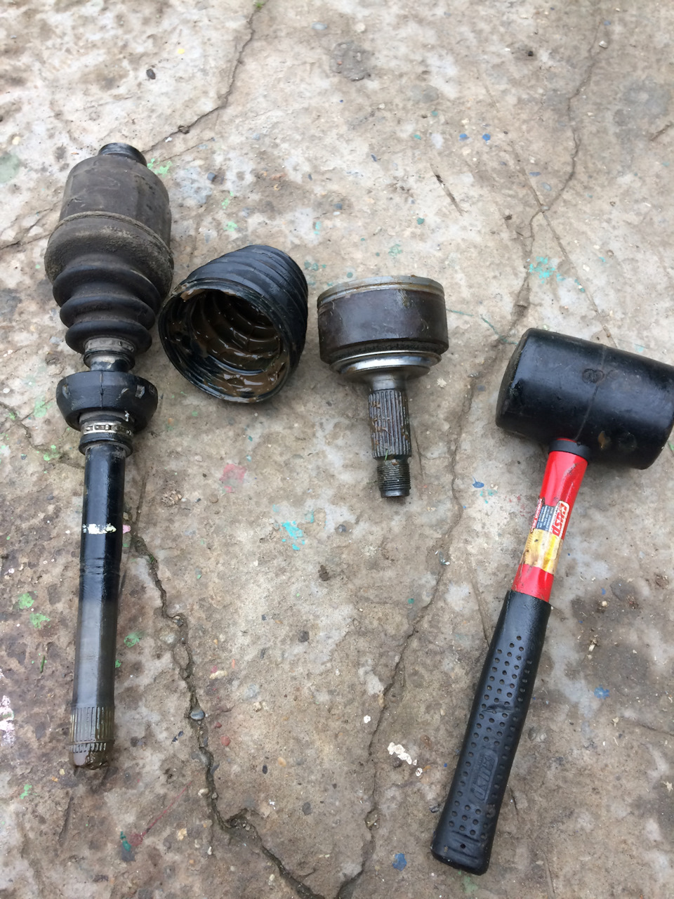 Замена пыльника правого наружнего шруса — Honda Accord (7G), 2,4 л ...