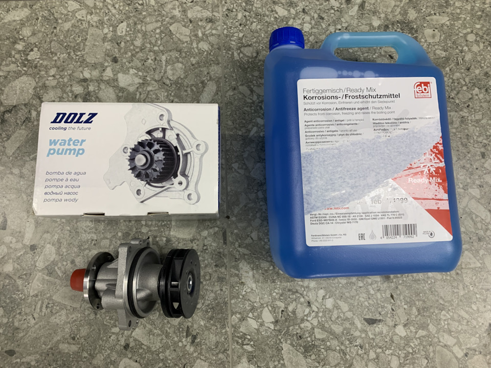 Замена помпы охлаждения №2 (HEPU P472 развалилась спустя 18023 км). — BMW 5 series (E39), 3 л ...