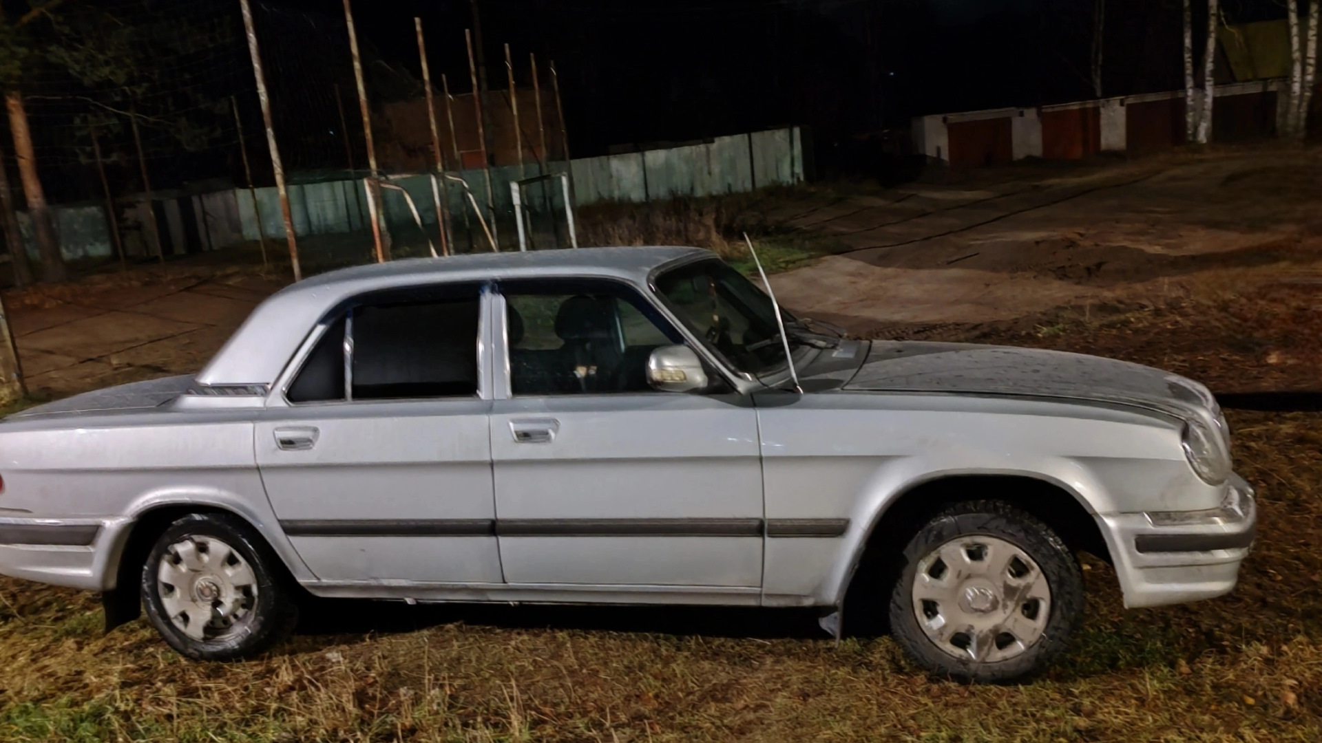 ГАЗ 31105 2.3 бензиновый 2006 | Диван на колëсах на DRIVE2